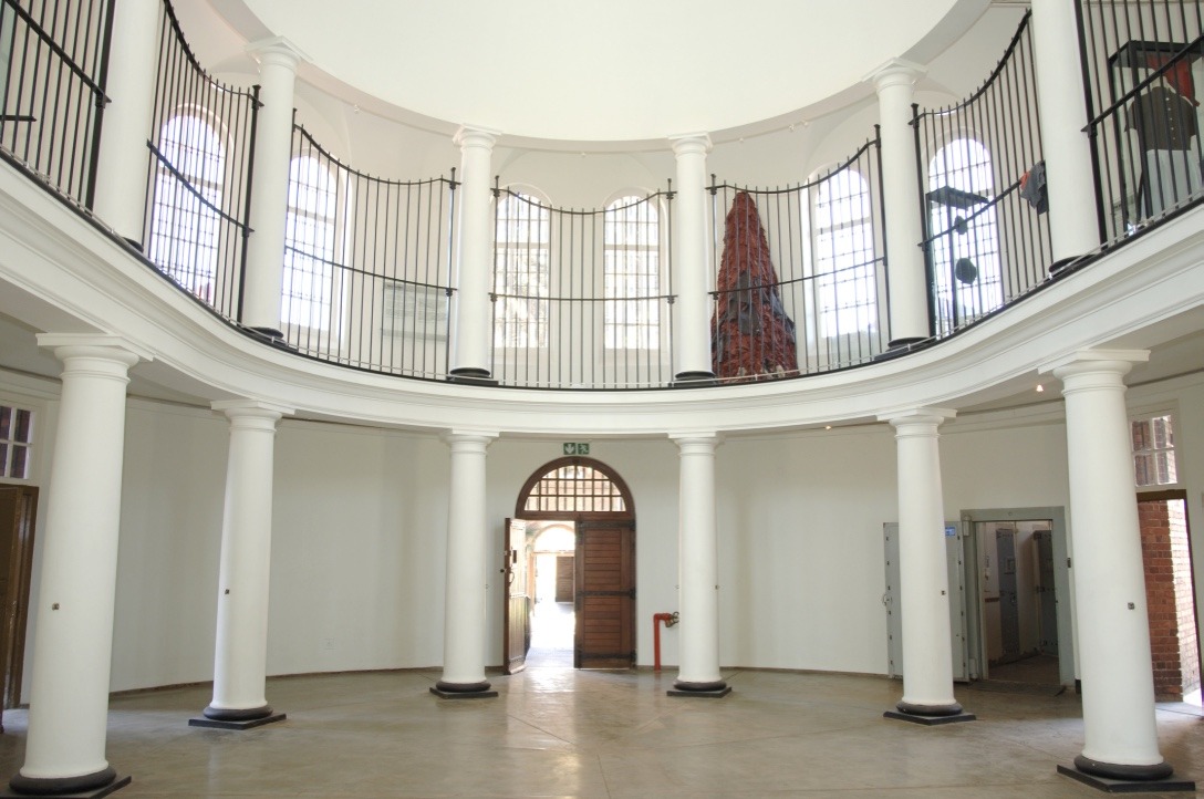 Black inmates: atrium – Constitution Hill